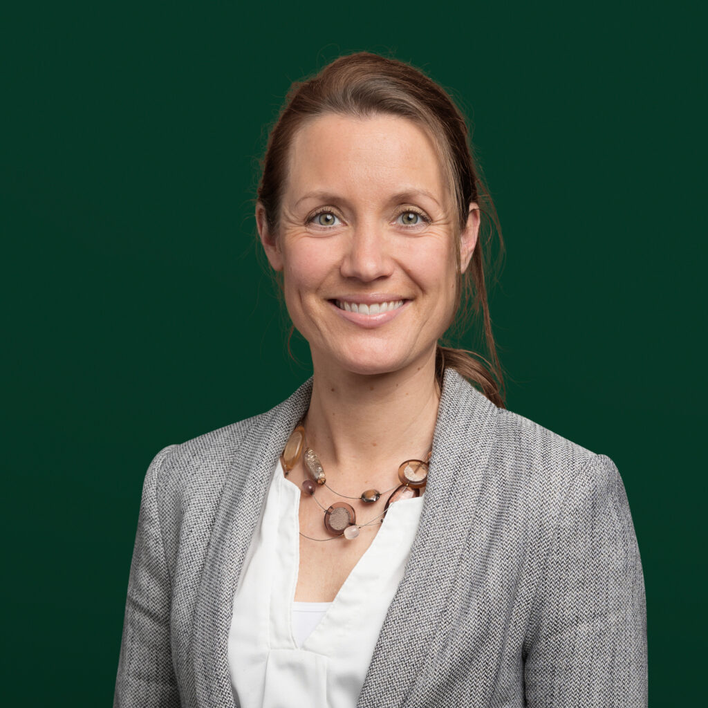 Laura van der Lijn - VDB Notarissen